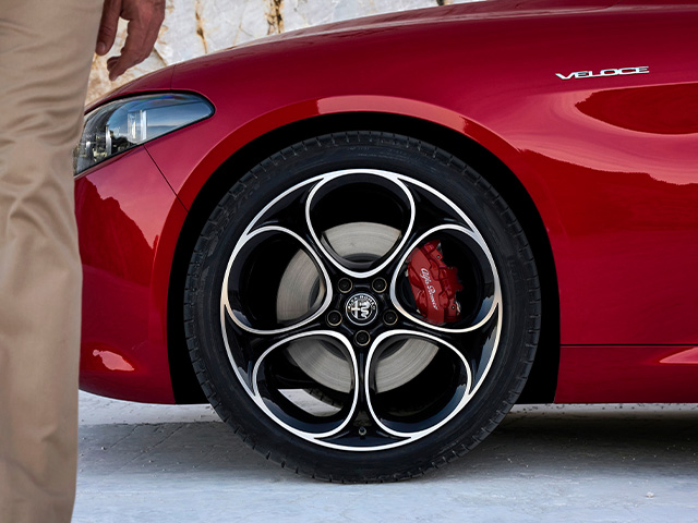 Alfa Romeo Giulia | Design and Technology | Alfa Romeo