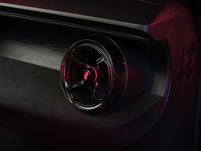 Alfa Romeo Junior Elettrica: Exterior & interior | Alfa Romeo COM