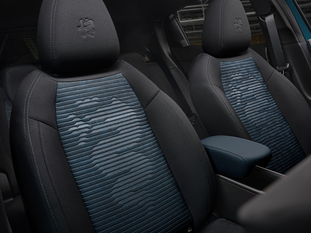 Alfa Romeo Junior Ibrida: Exterior and Interior | Alfa Romeo COM