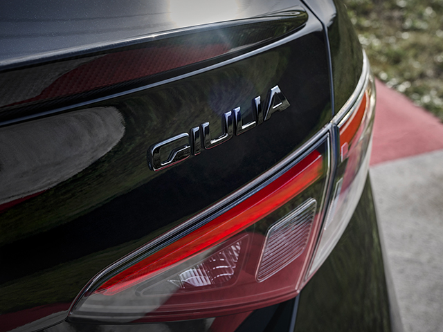 Giulia Quadrifoglio Super Sport: Interior & Exterior | Alfa Romeo