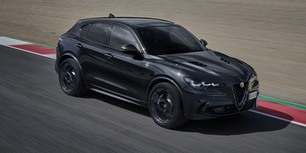 Stelvio Quadrifoglio Super Sport: Interior & Exterior | Alfa Romeo