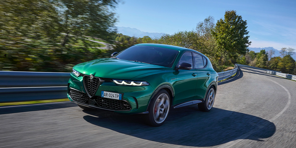 Alfa Romeo Tonale Plug-In Hybrid Q4 | Features | Alfa Romeo